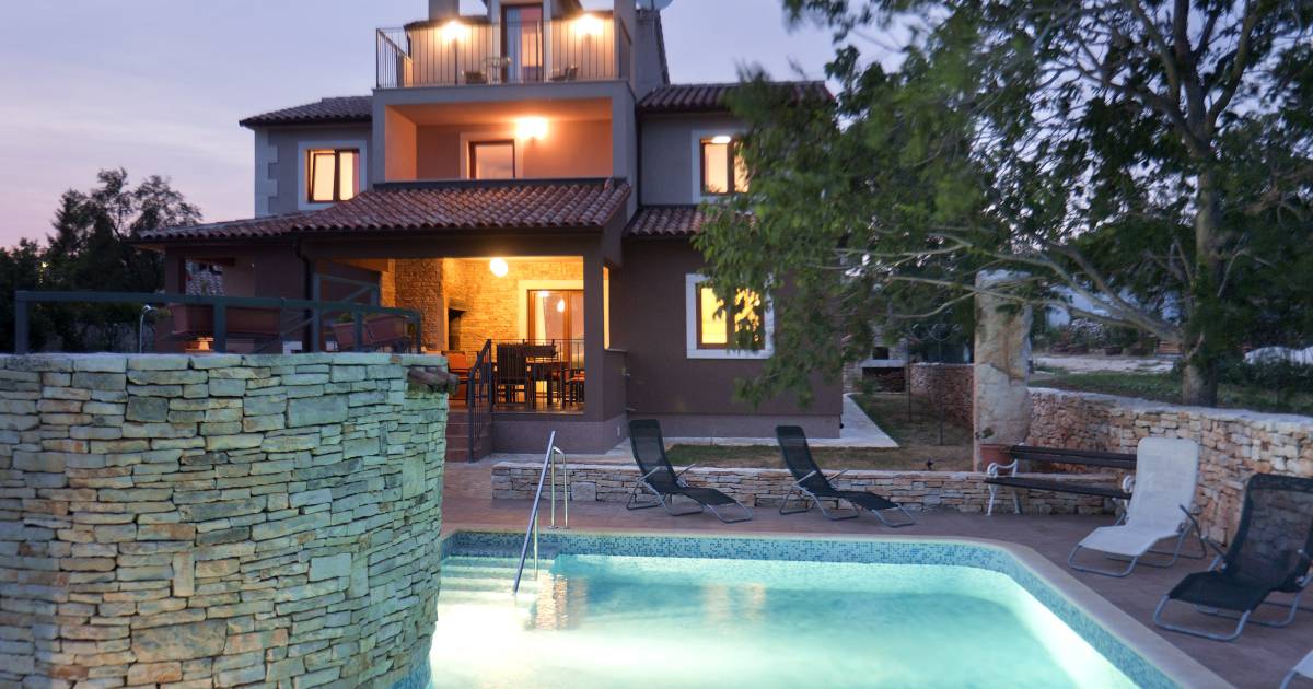 Davorowski.com - Holiday Homes in Croatia - Villa Arco