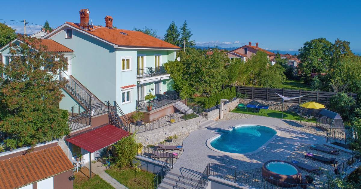 Davorowski.com - Holiday Homes in Croatia - Villa Silvana